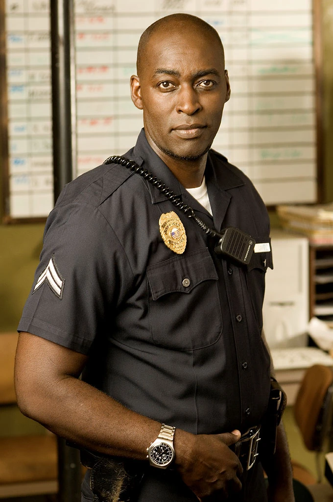 Julien Lowe | The Shield Wiki | Fandom