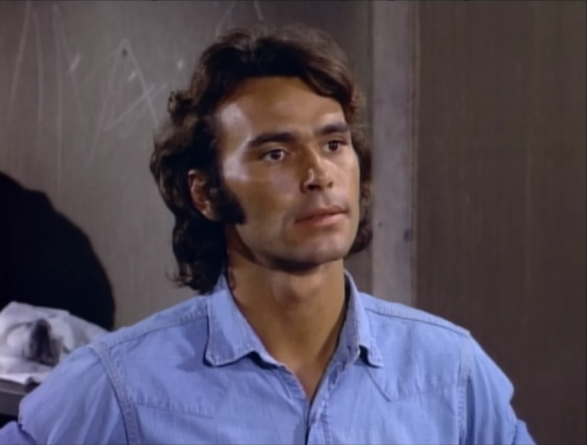 Roy Hunter | The Smith Family Wiki | Fandom