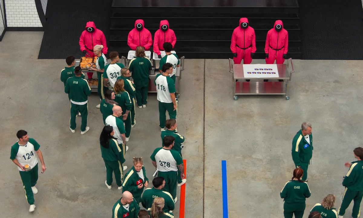 Meal or Lottery | Squid Game Wiki | Fandom