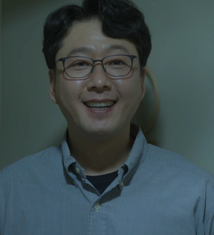Seong Ga-yeong's stepfather | Squid Game Wiki | Fandom