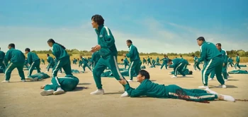 Red Light, Green Light (game) | Squid Game Wiki | Fandom