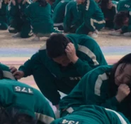 Player 211 | Squid Game Wiki | Fandom