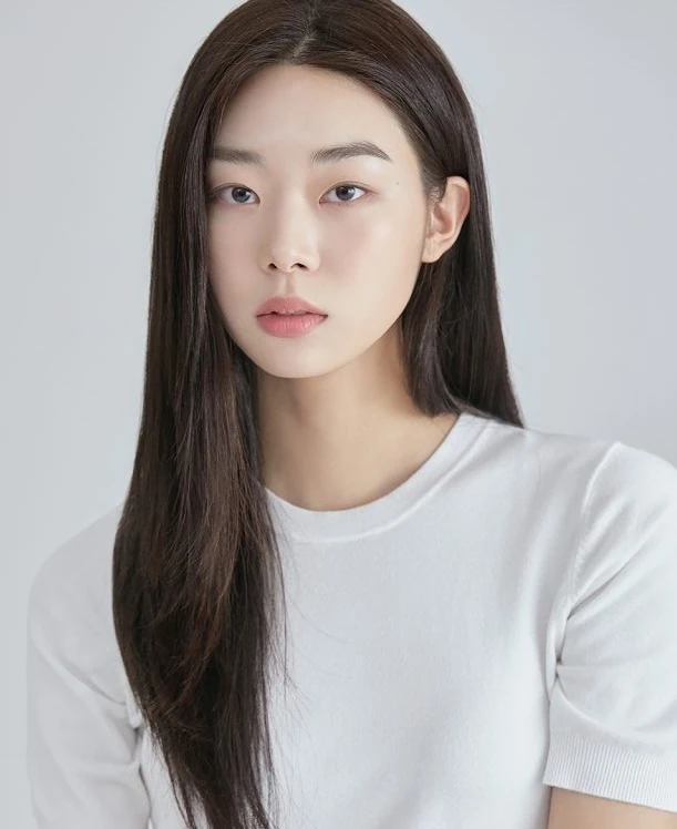 Kim Seung-hee | Squid Game Wiki | Fandom