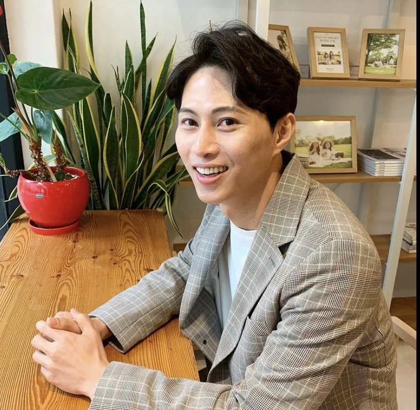 Park Jong-Beom | Squid Game Wiki | Fandom