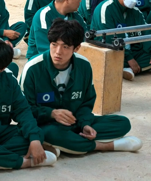 Player 261 | Squid Game Wiki | Fandom