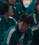 Player 425 | Squid Game Wiki | Fandom