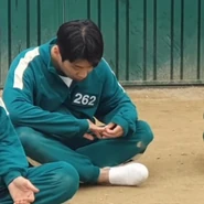 Player 262 (37th Squid Game) | Squid Game Wiki | Fandom