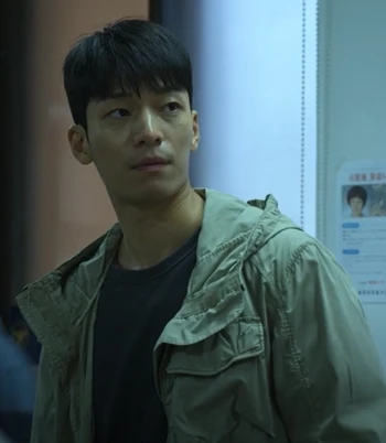 Hwang Jun-ho | Squid Game Wiki | Fandom