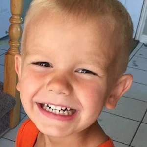 Az | The Tannerites Wiki | Fandom