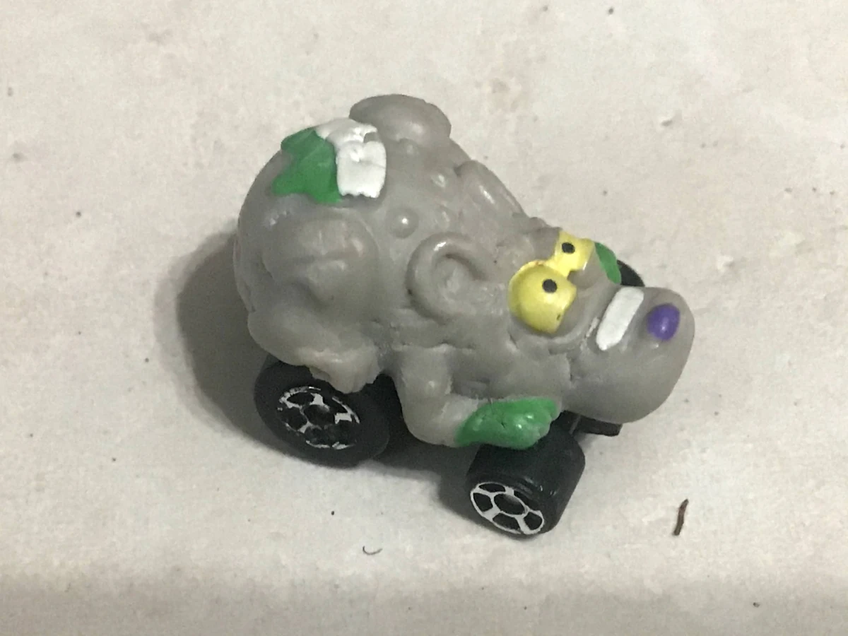 Unnamed Rat Wheelie | The Trash Pack Wiki | Fandom