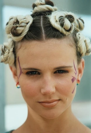 Amber | The Tribe Wiki | Fandom