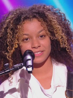 Isabella | Wiki The Voice | Fandom