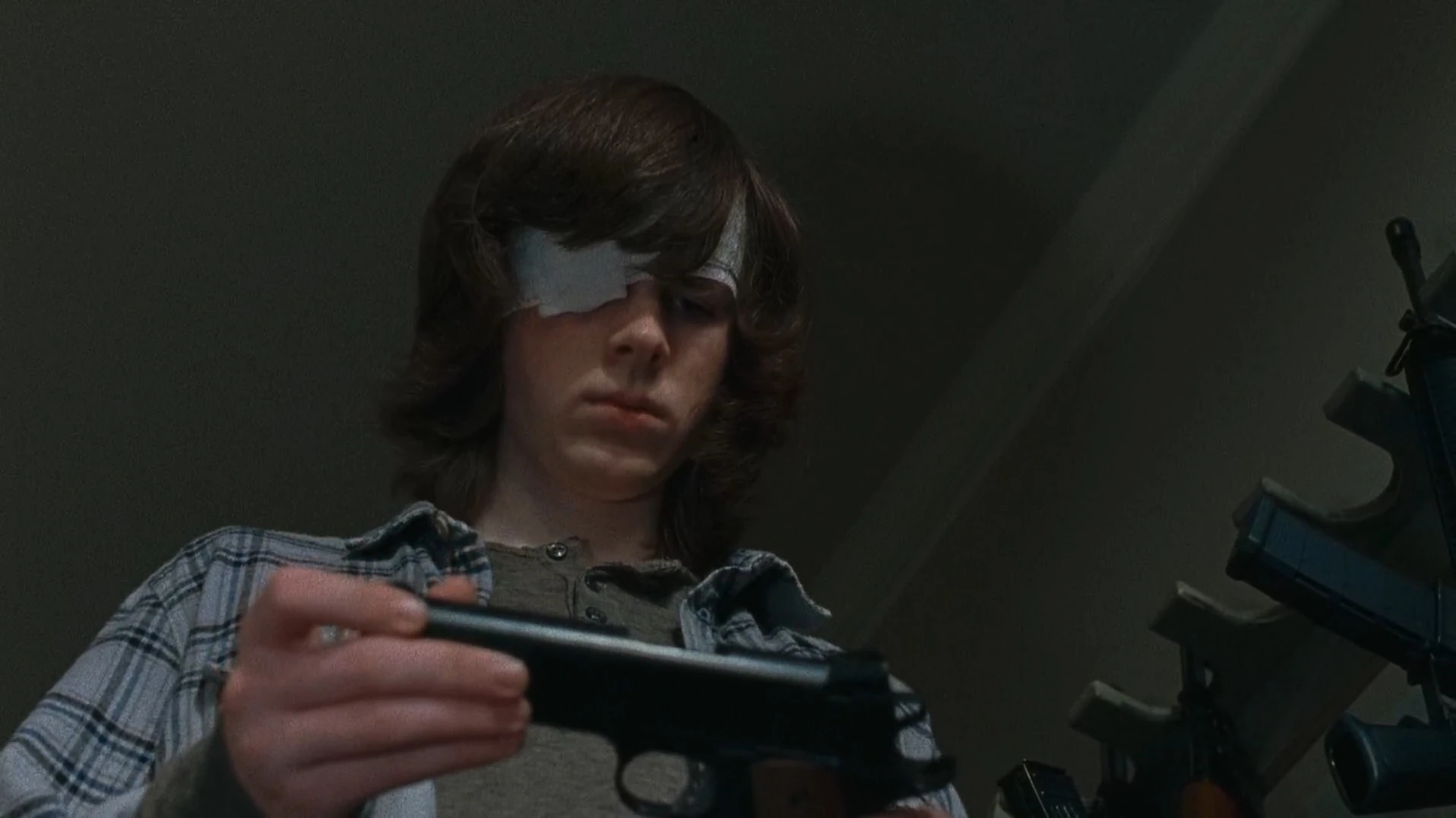 Pistola Di Carl The Walking Dead The Walking Dead Family HELLO!