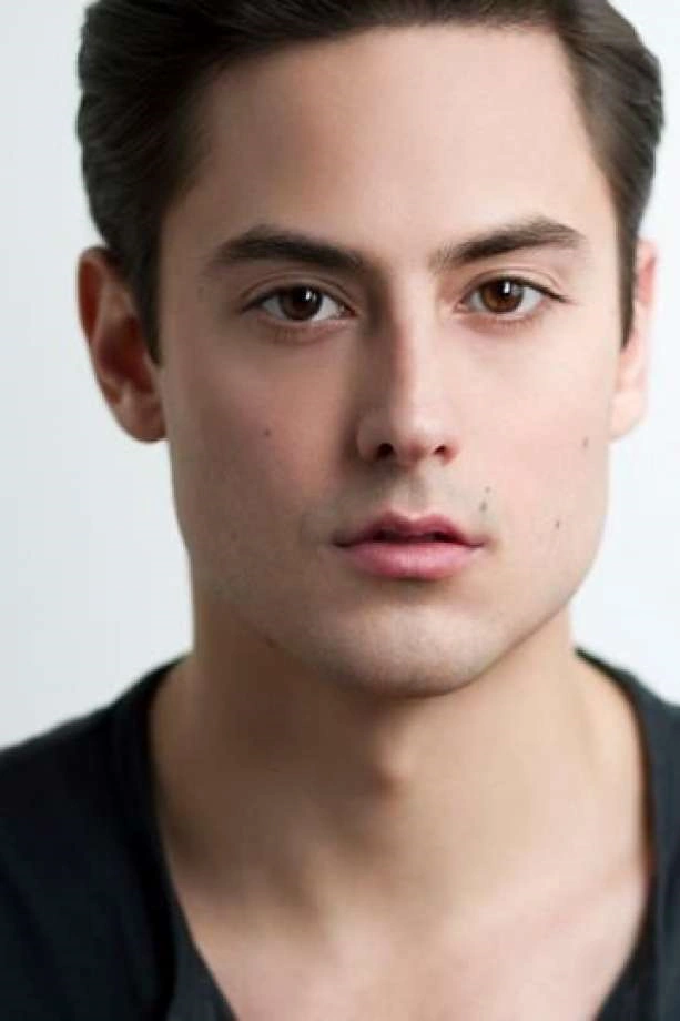 Raul Casso | The Walking Dead Wiki | Fandom