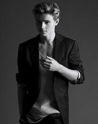 Callan McAuliffe | The Walking Dead Wiki | Fandom