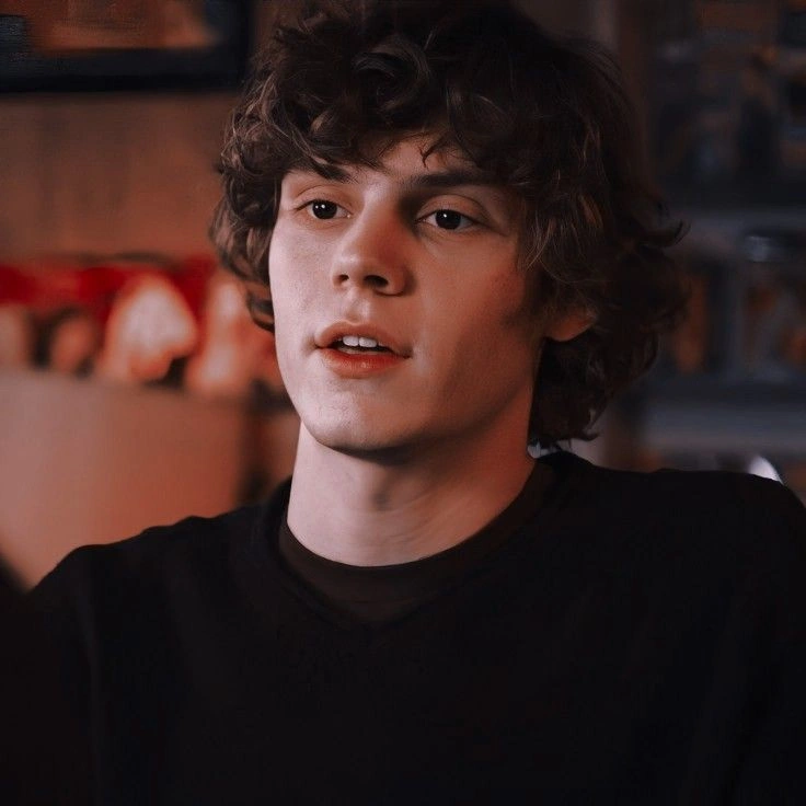 Hayes (WITCH HUNT) | Afictionado Athenaeum Wiki | Fandom