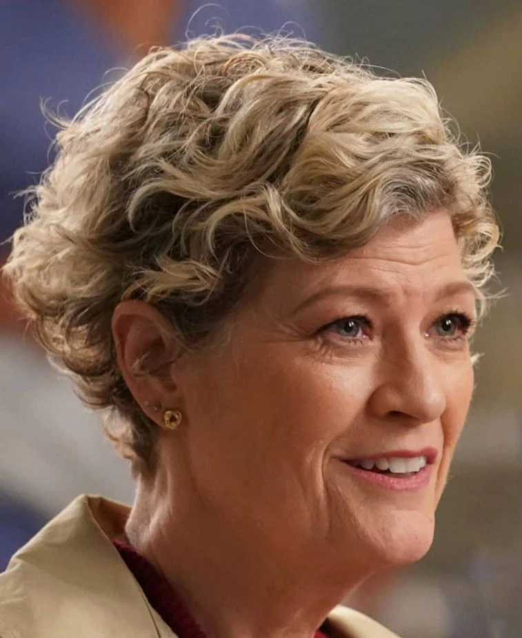 Lisa Davidson (PTP) | Afictionado Athenaeum Wiki | Fandom