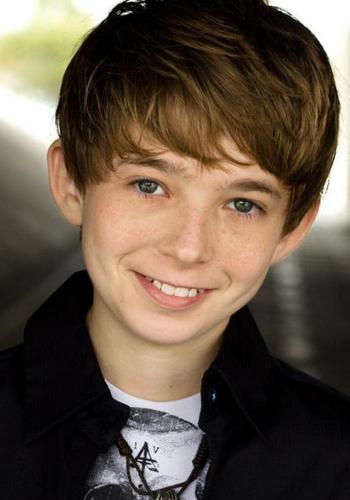 Austin Abrams | The Walking Dead Wiki | Fandom