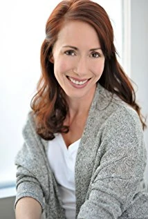 Kelley Davis | The Walking Dead Wiki | Fandom