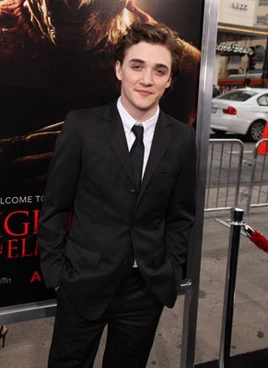 Kyle Gallner | The Walking Dead Wiki | Fandom