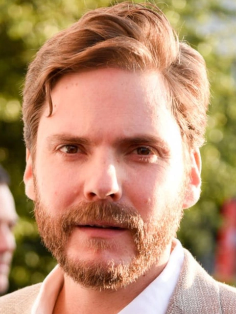 Calvin (MAA) | Zombie Wiki | Fandom