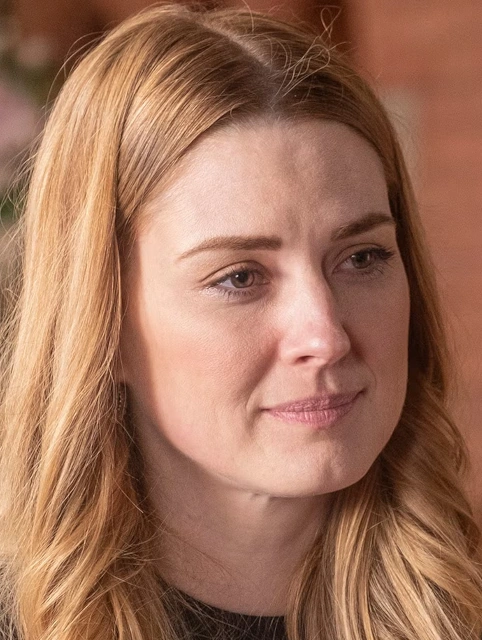 Flora (DHg) | Zombie Wiki | Fandom