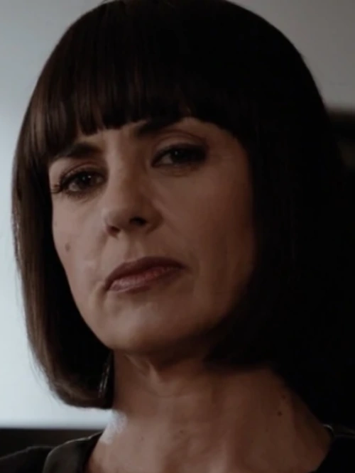 Lacey Dazzler (DÜ) | Zombie Wiki | Fandom