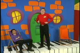 Murray's Shirt | The Wiggly Wiki | Fandom