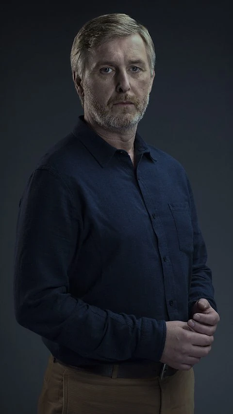 Angus Moxam | Thirteen Wikia | Fandom