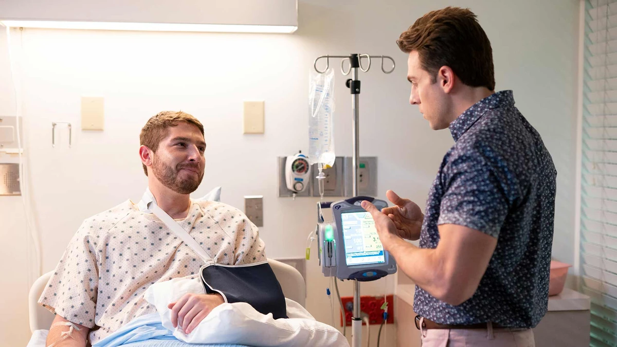 Look Both Ways | This Close Wiki | Fandom