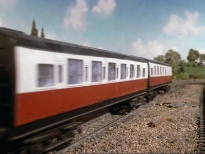 Red Express Coaches | Thomas And Friends Making Tracks Wiki | Fandom