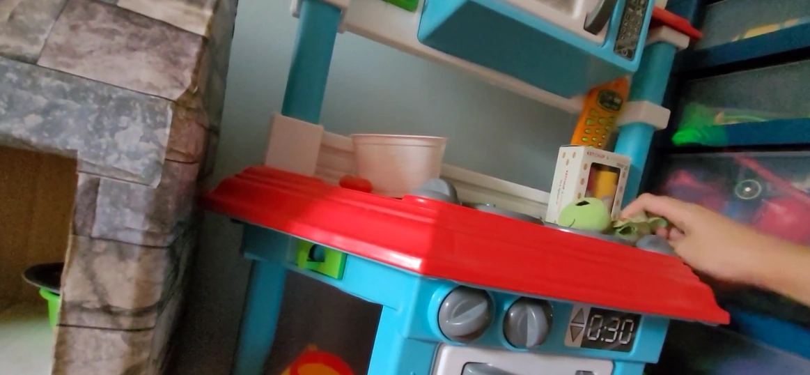 Play Kitchen | Thomas and his Various Friends Wiki | Fandom