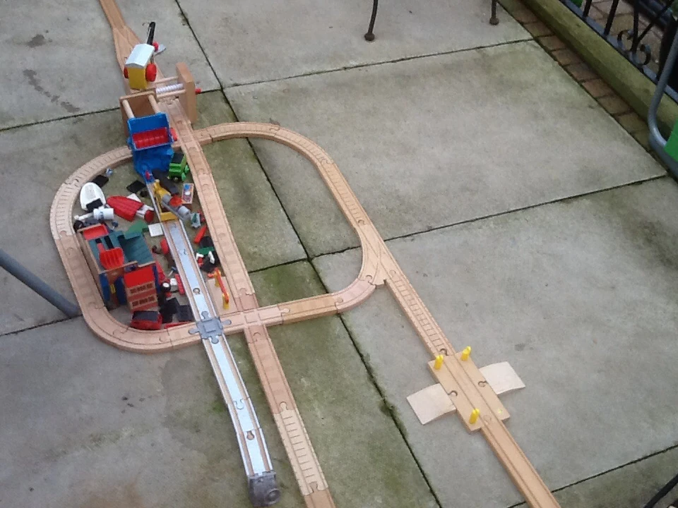 Crocks Scrap Yard | Thomas: Wooden Railway Tales Wiki | Fandom