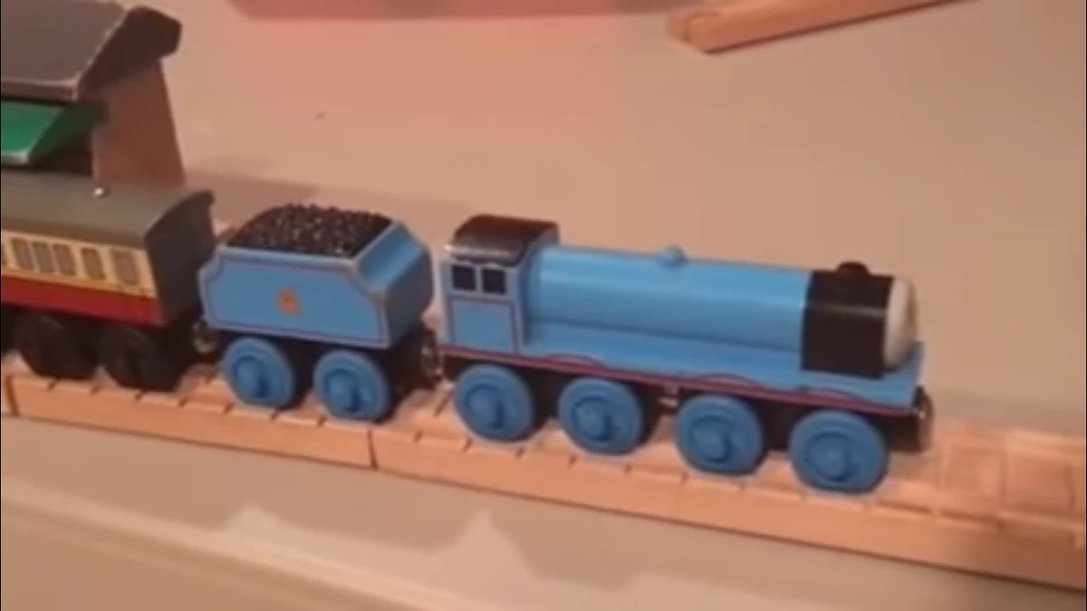 Gordon The Big Blue Express Engine/Gallery | Thomasmetaltakenplay's ...