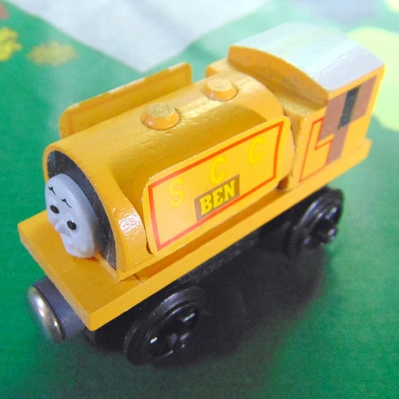 CGI Yellow Ben Custom Thomas Wooden Railway Model #29 | atelier-yuwa.ciao.jp