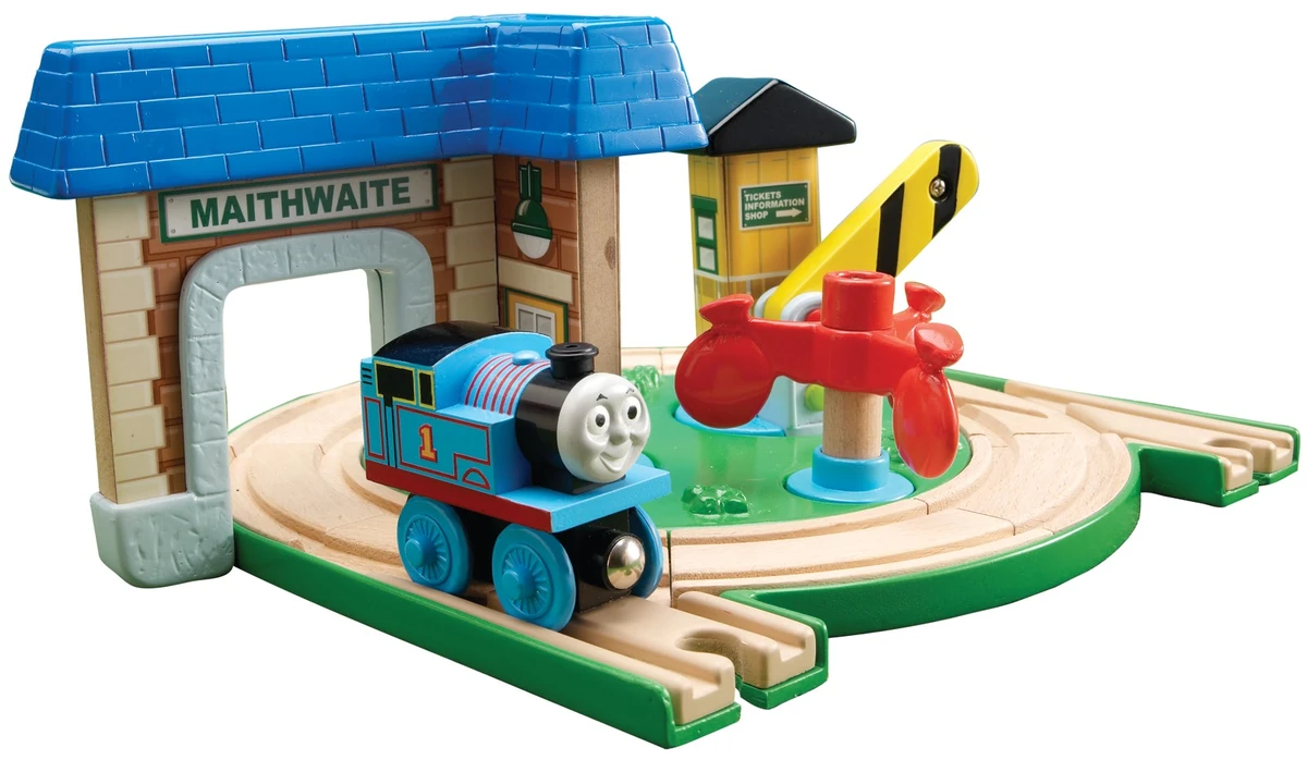 Early Engineers Roundabout Station Set | Thomas Wooden Railway Wiki ...