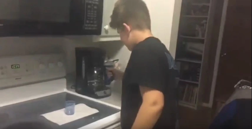 HEY! | Three Clods Wiki | Fandom