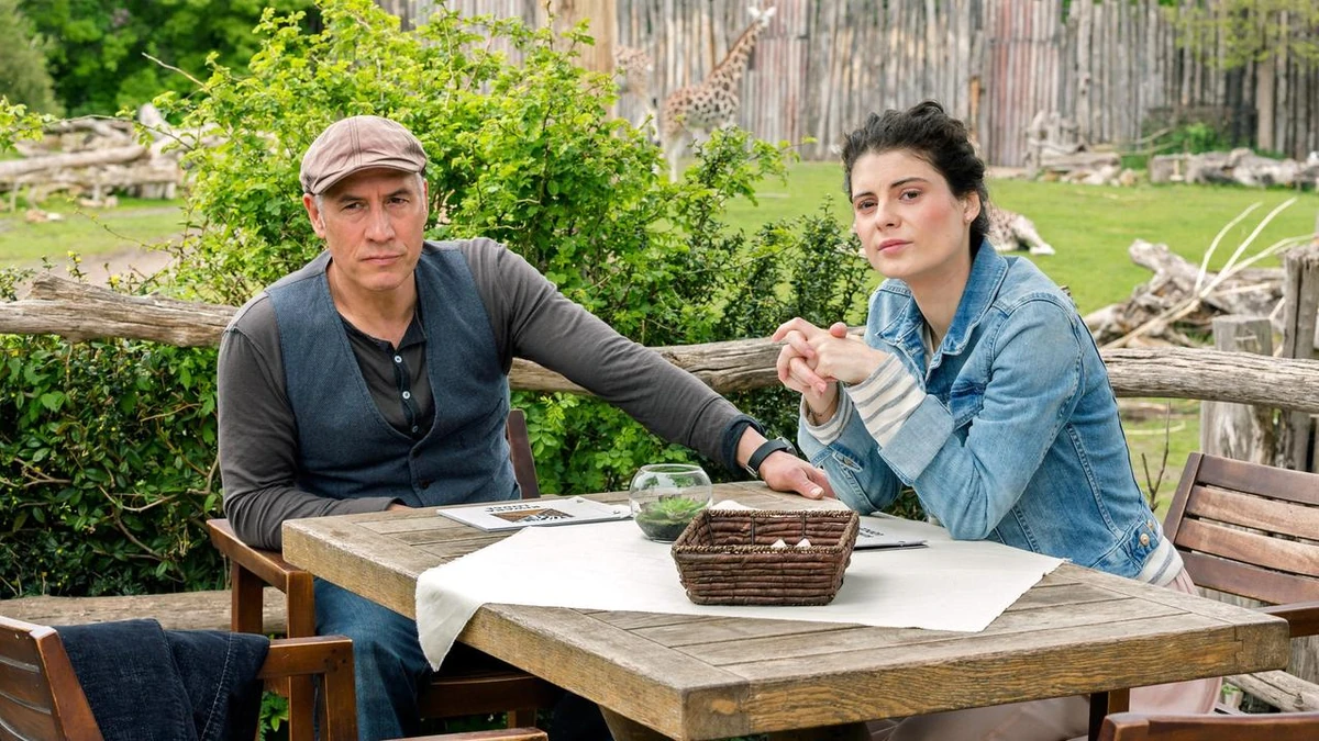 Julia Blum | Tierärztin Dr. Mertens Wiki | Fandom