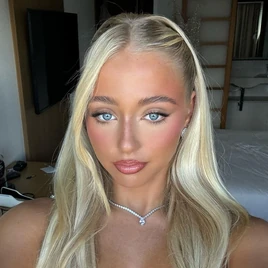 Ami Charlize | TikTok Wiki | Fandom