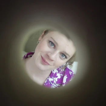 Caroline Easom | TikTok Wiki | Fandom