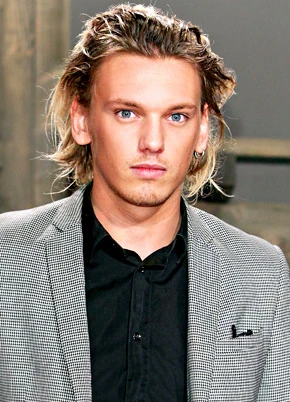 Jamie Campbell Bower | Wiki Tim burton | Fandom