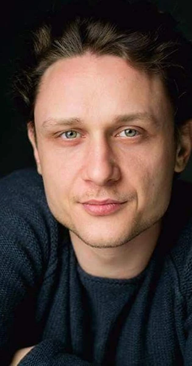 Cezar Grumăzescu | Tim Burton Wiki | Fandom