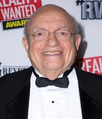 Lou Cutell | Tim Burton Wiki | Fandom