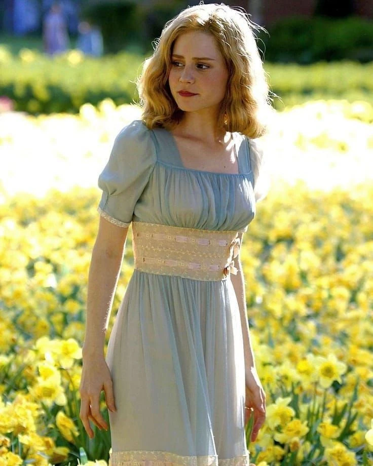 Sandra Bloom | Tim Burton Wiki | Fandom