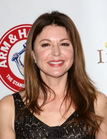 Jane Leeves | Tim Burton Wiki | Fandom