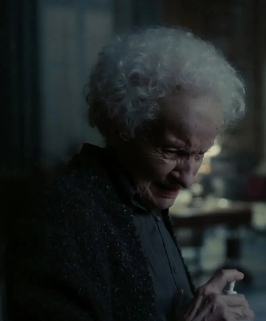 Mrs. Johnson | Tim Burton Wiki | Fandom