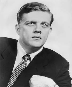 Pat Hingle | Tim Burton Wiki | Fandom