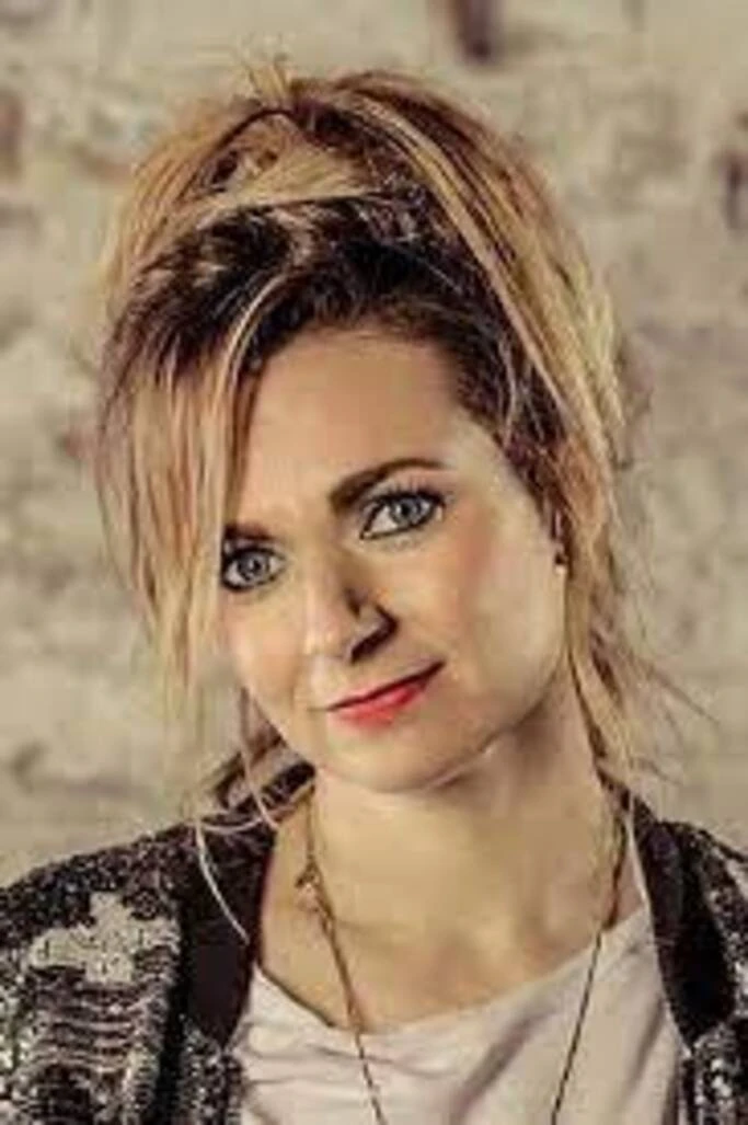 Rebecca Crookshank | Tim Burton Wiki | Fandom