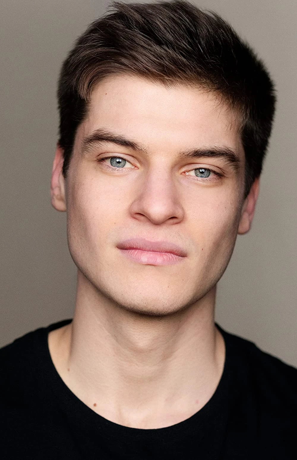 Lewis Hayes | Tim Burton Wiki | Fandom