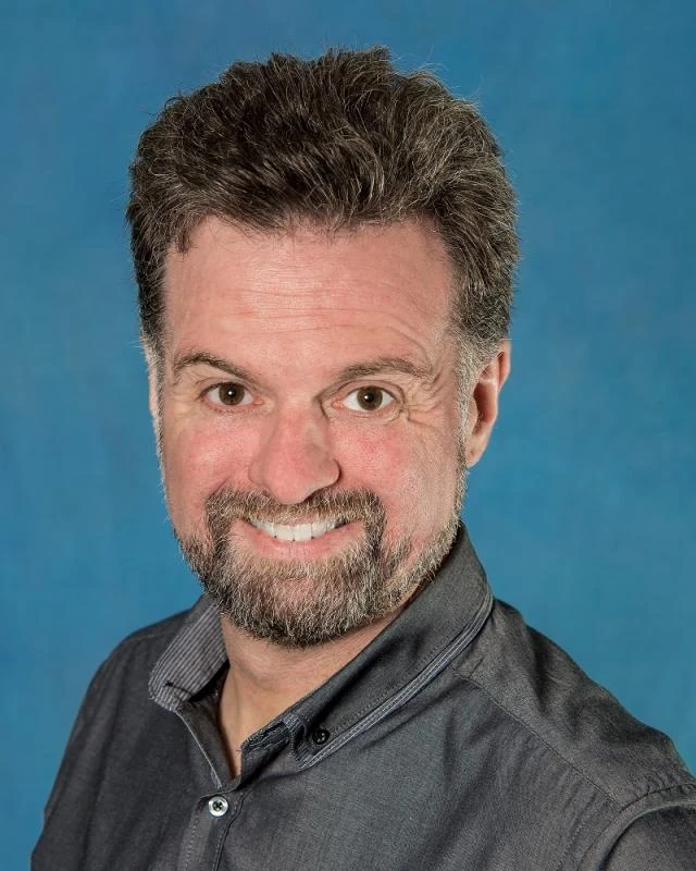 Luke Clampitt | Tim Burton Wiki | Fandom